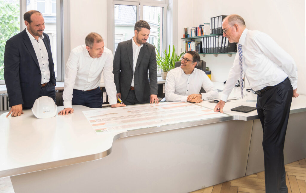 Startseite | THEES+PARTNER